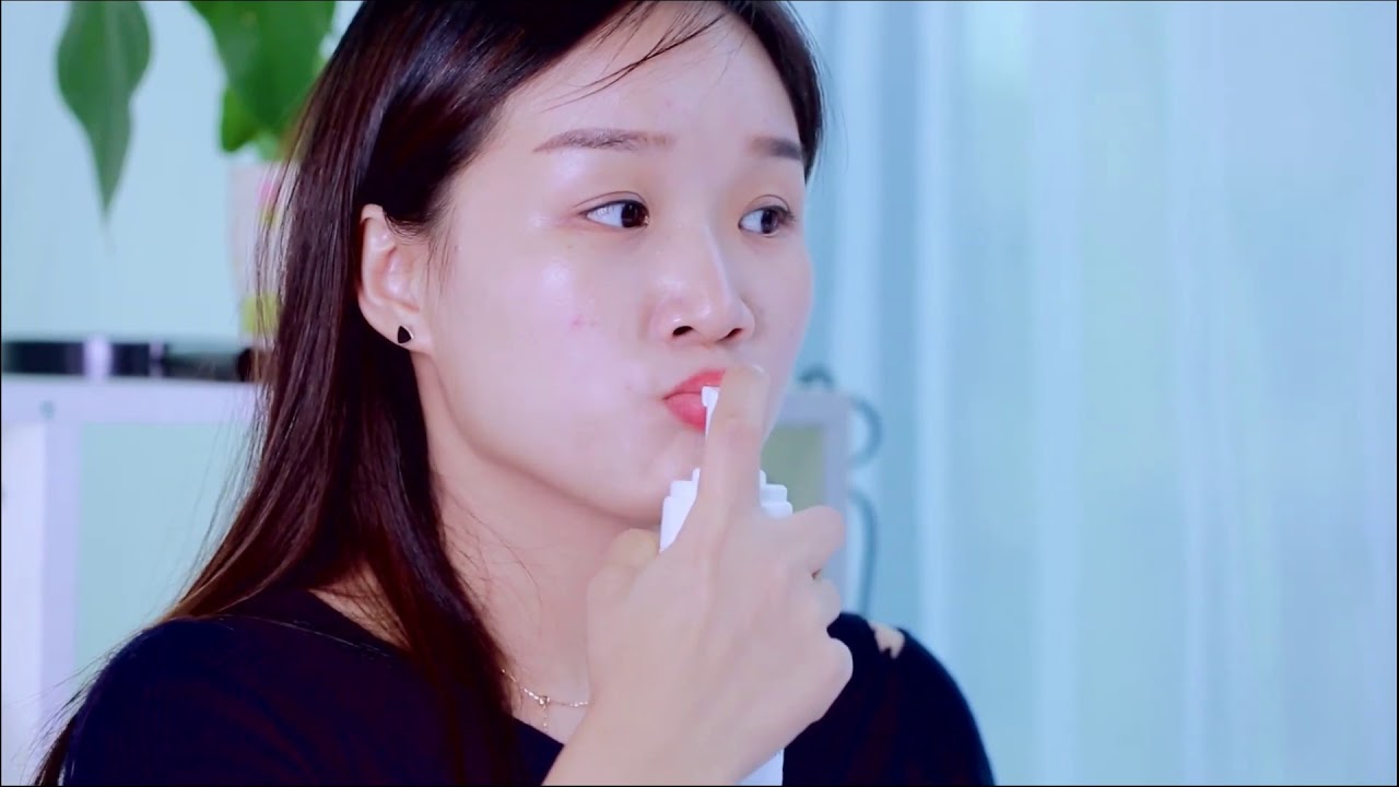 The world's first, artificial intelligence electric toothbrush is ...