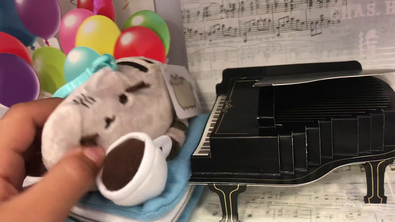 Pusheen the piano 🎹 cat - YouTube