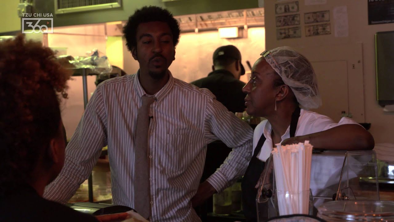 Breaking Broccoli Episode 1 : The Seasoned Vegan - YouTube