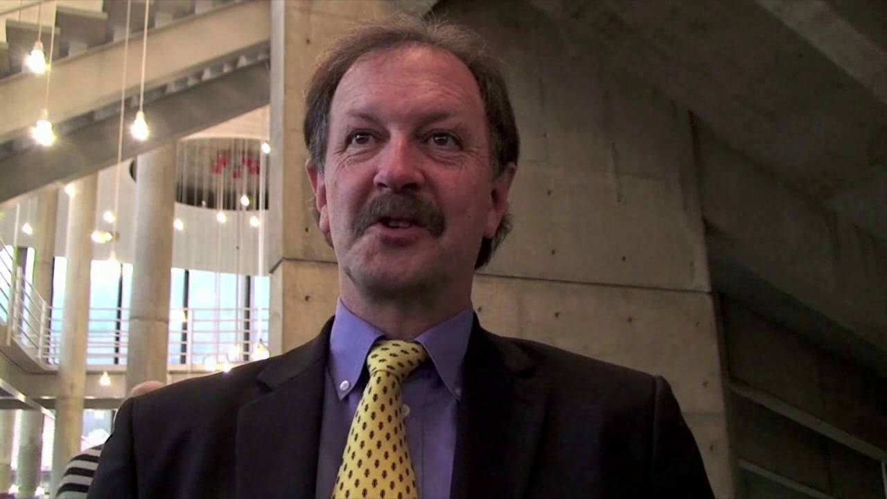 Q10 Rod Franks HD - YouTube