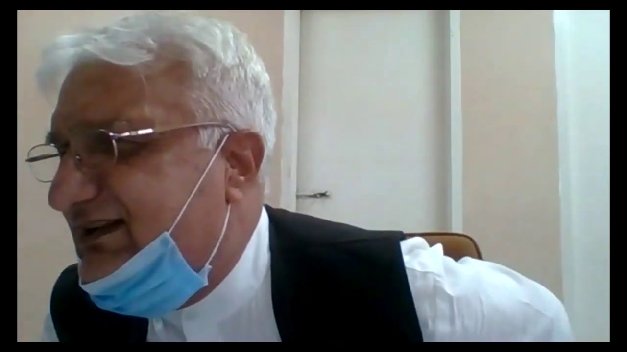 Prof. Dr. Muhammad Mukhtar introducing participants of workshop on ...