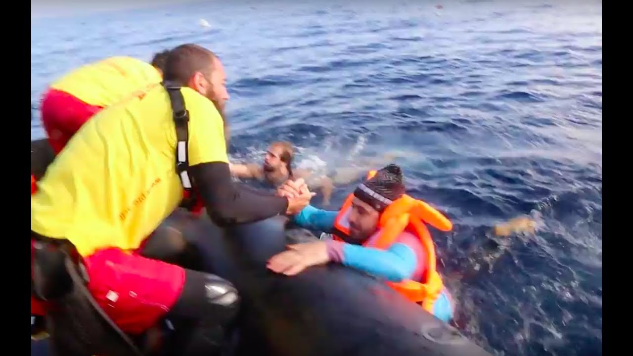 These Spanish lifeguards are saving lives in the Mediterranean - YouTube