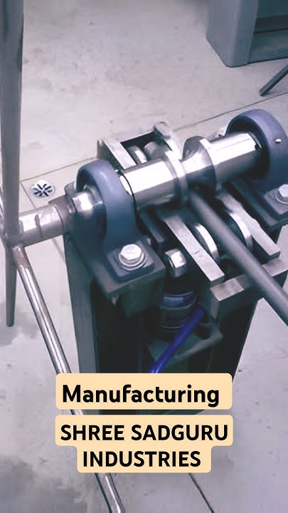 Manufacturing pipe Rolling machine - YouTube