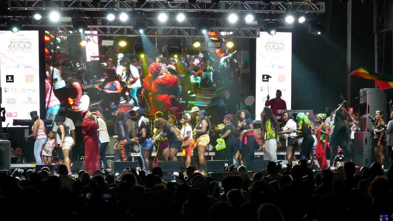 Marcia Griffiths - Electric Boogie (The Electric Slide) 2018 LIve ...