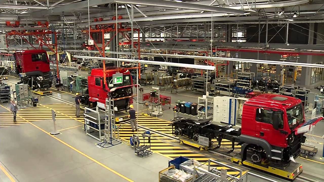 MAN Trucks Assembly Line - YouTube