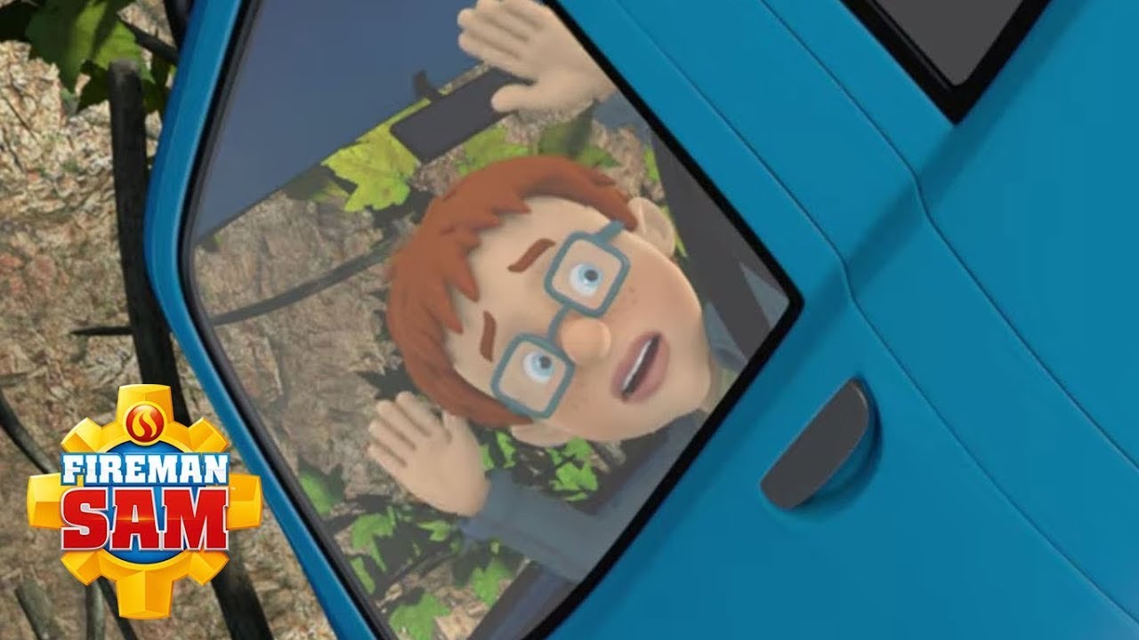 Saving Norman from Falling Off a Cliff! | Fireman Sam Official ...