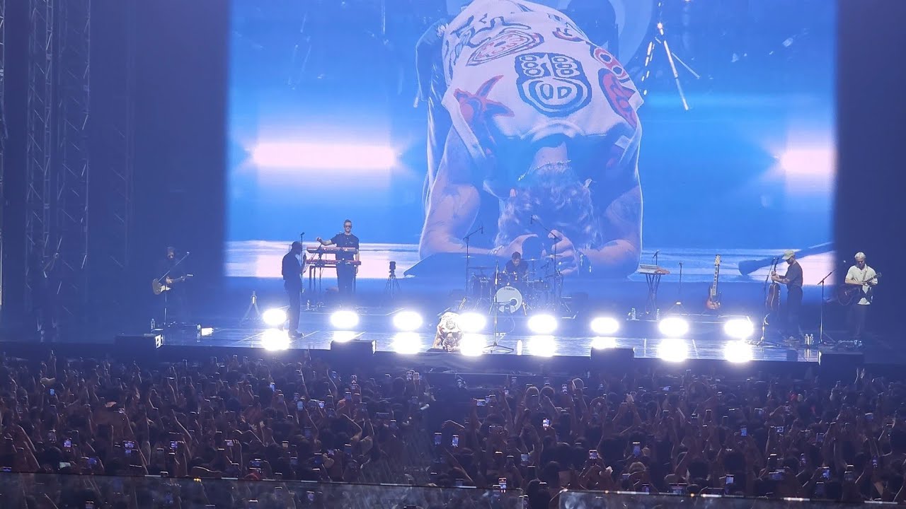 240824 크리스토퍼 내한 Christopher-Bad, Fall So Hard - YouTube