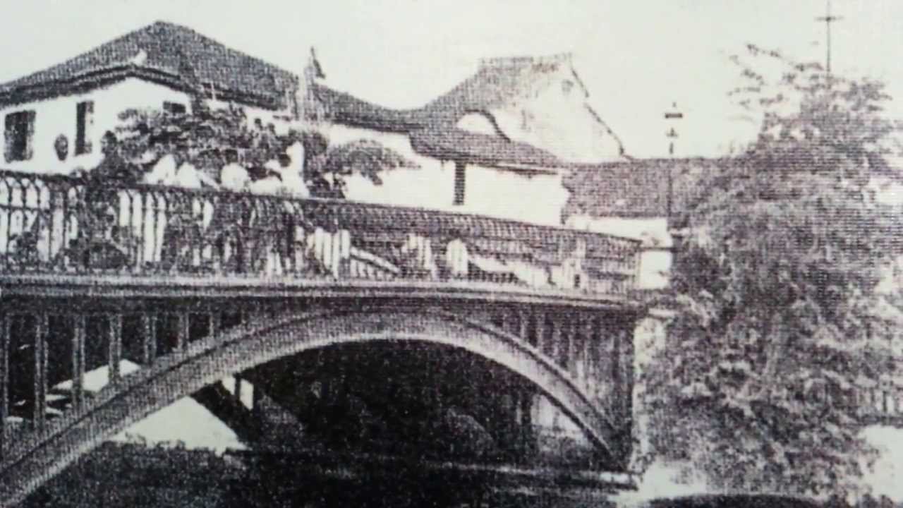 Tan Kim Seng Bridge old drawing in Independence Memorial - YouTube