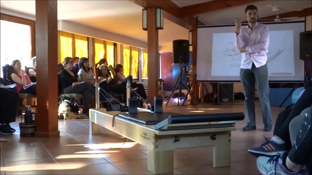 Fuerza y Pilates - YouTube