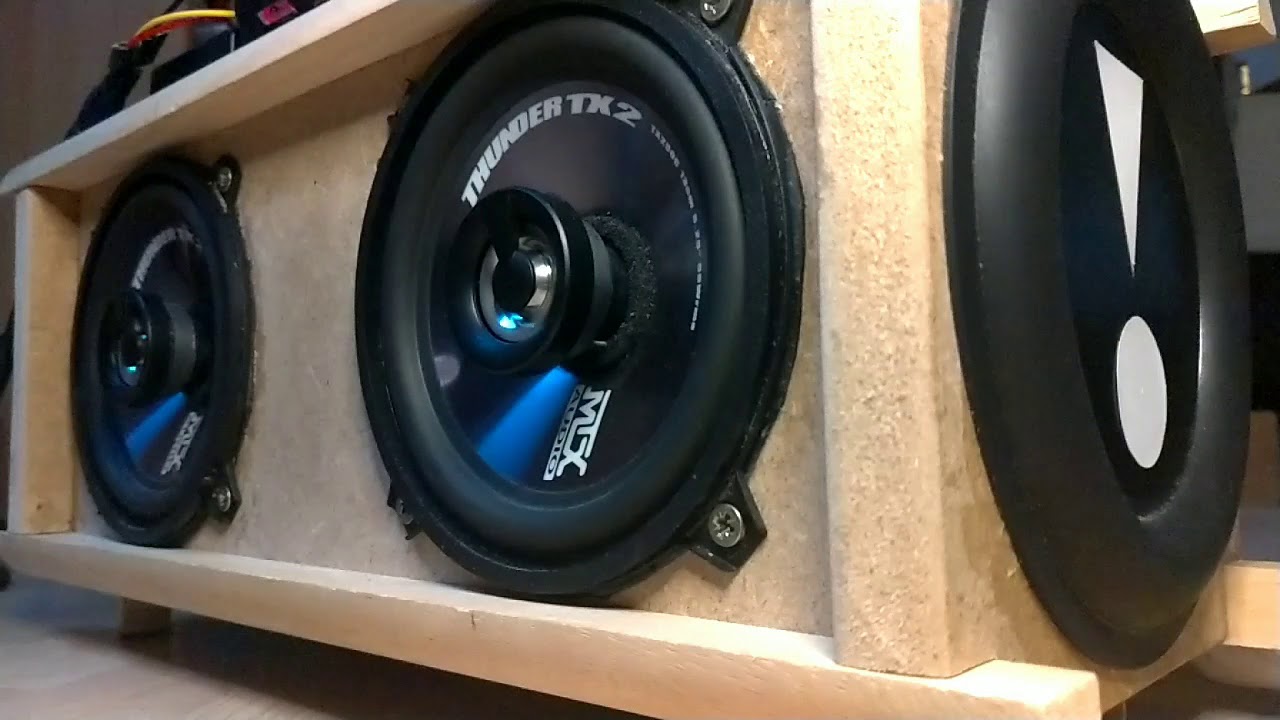 Silicon bass test on 6.5" passive radiators DIY boombox - YouTube