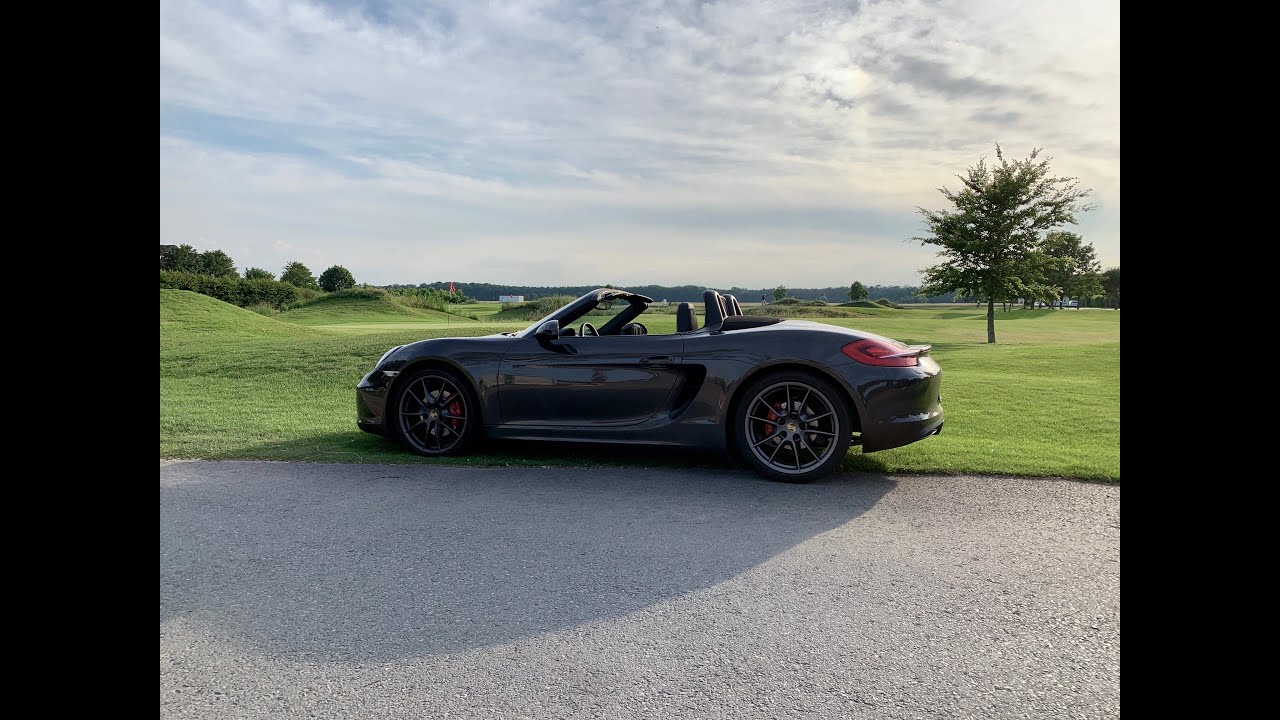 Porsche Boxster s chasing a Porsche 911 4s - YouTube