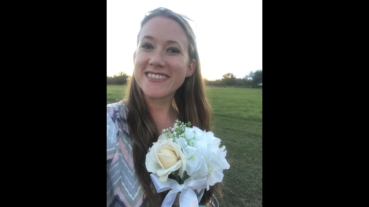 Essie leads worship music Oct 25 2020 God of this City - YouTube