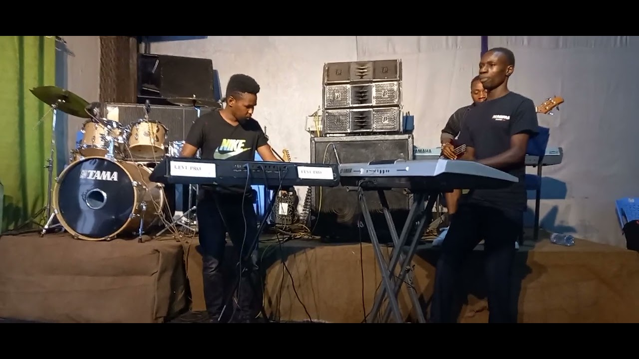 when Levi pro visits a friend...music goes to a higher level.kindly ...