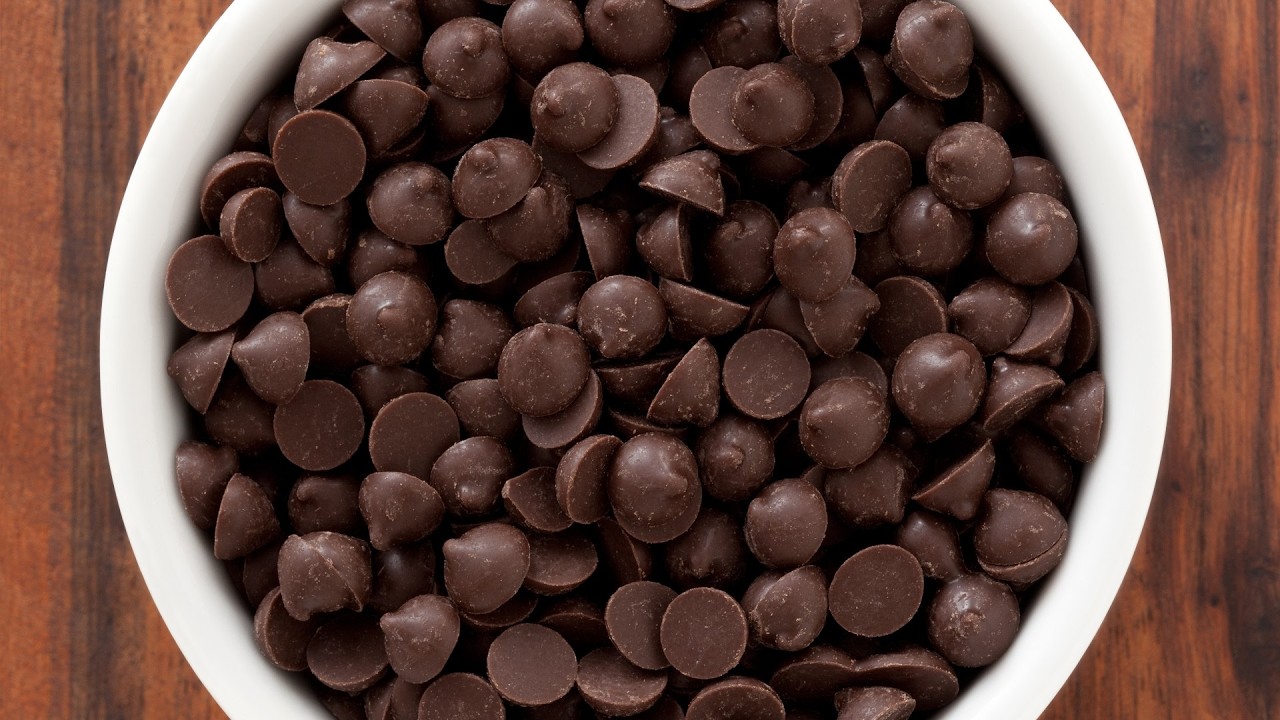 These Are Truly The Worst Chocolate Chips On Store Shelves - YouTube