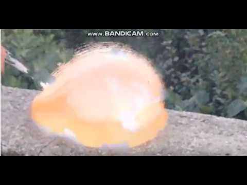 AĞIR ÇEKİM BALON PATLAMASI