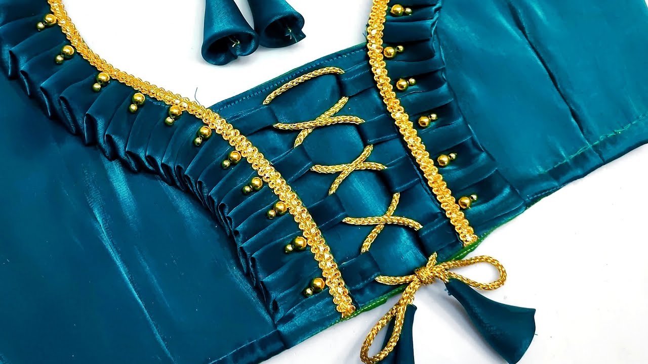 Model Designer Blouse Cutting and Stitching | Simple Blouse Back neck ...