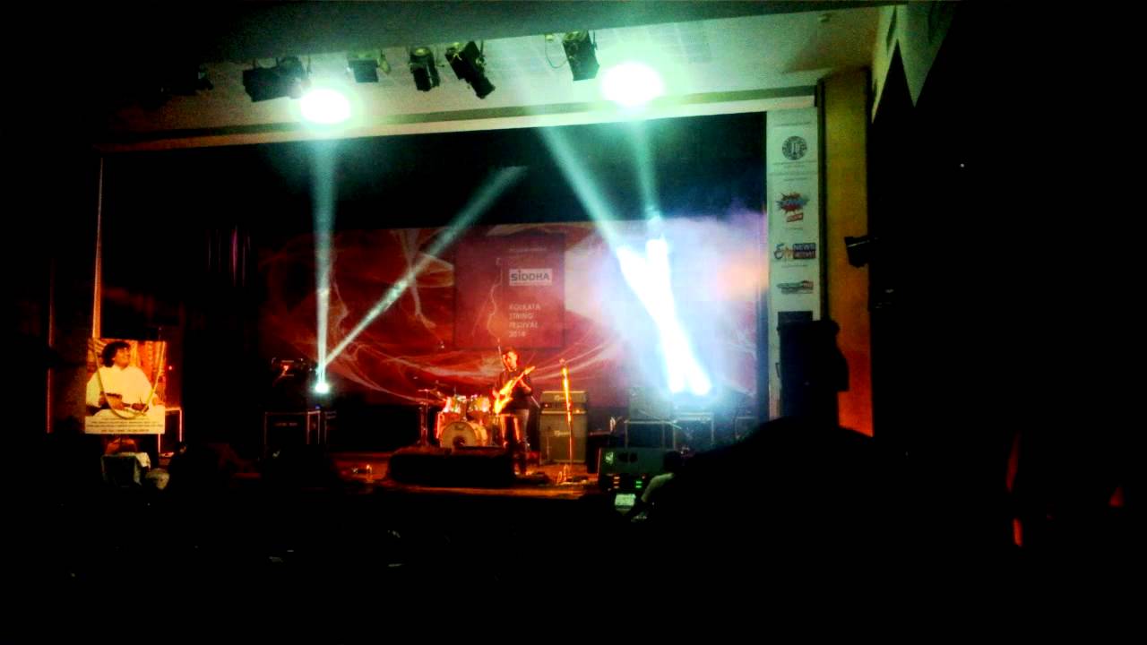 Ridu Shaw (Rhythm shaw) live at KOLKATA STRING FESTIVAL 2014.........\m ...