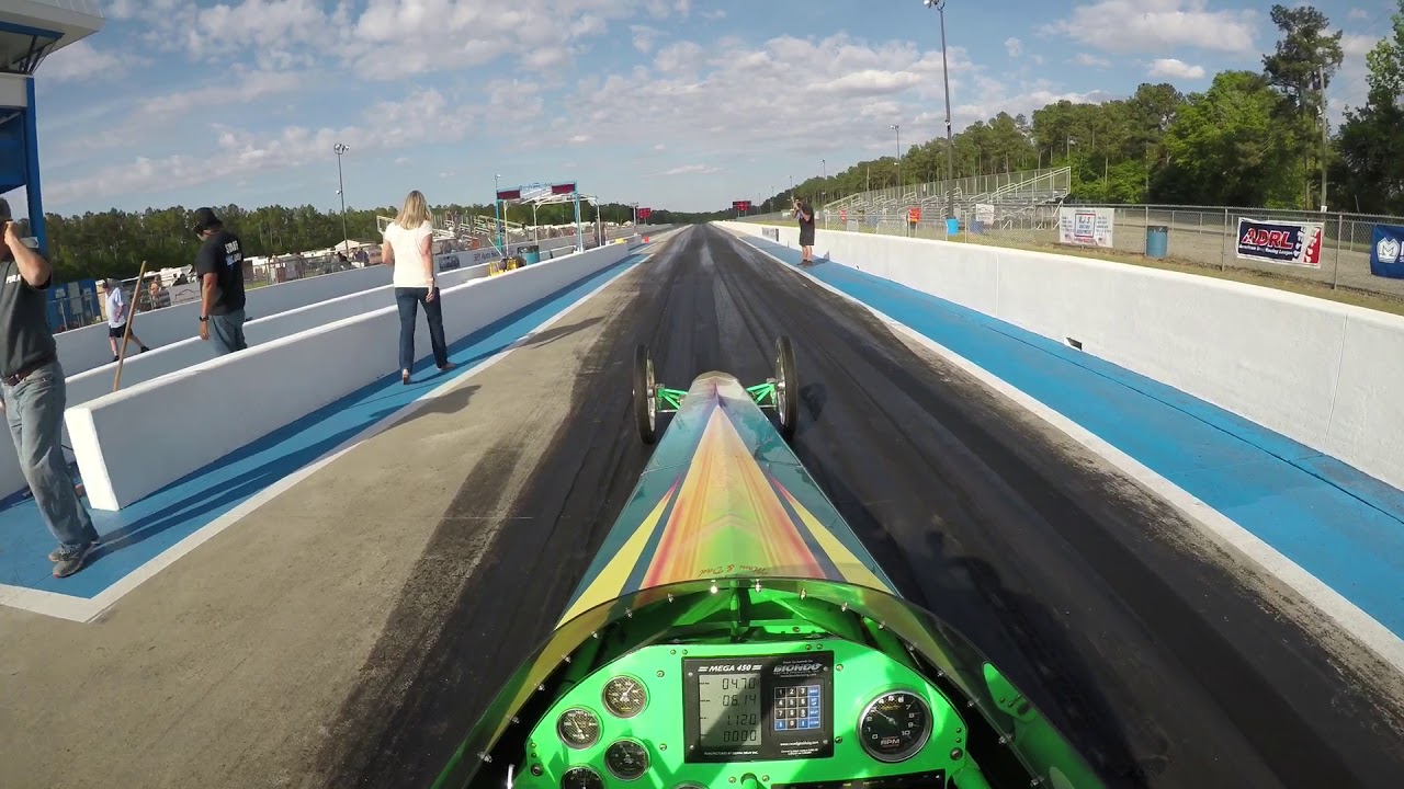Bracket dragster - YouTube