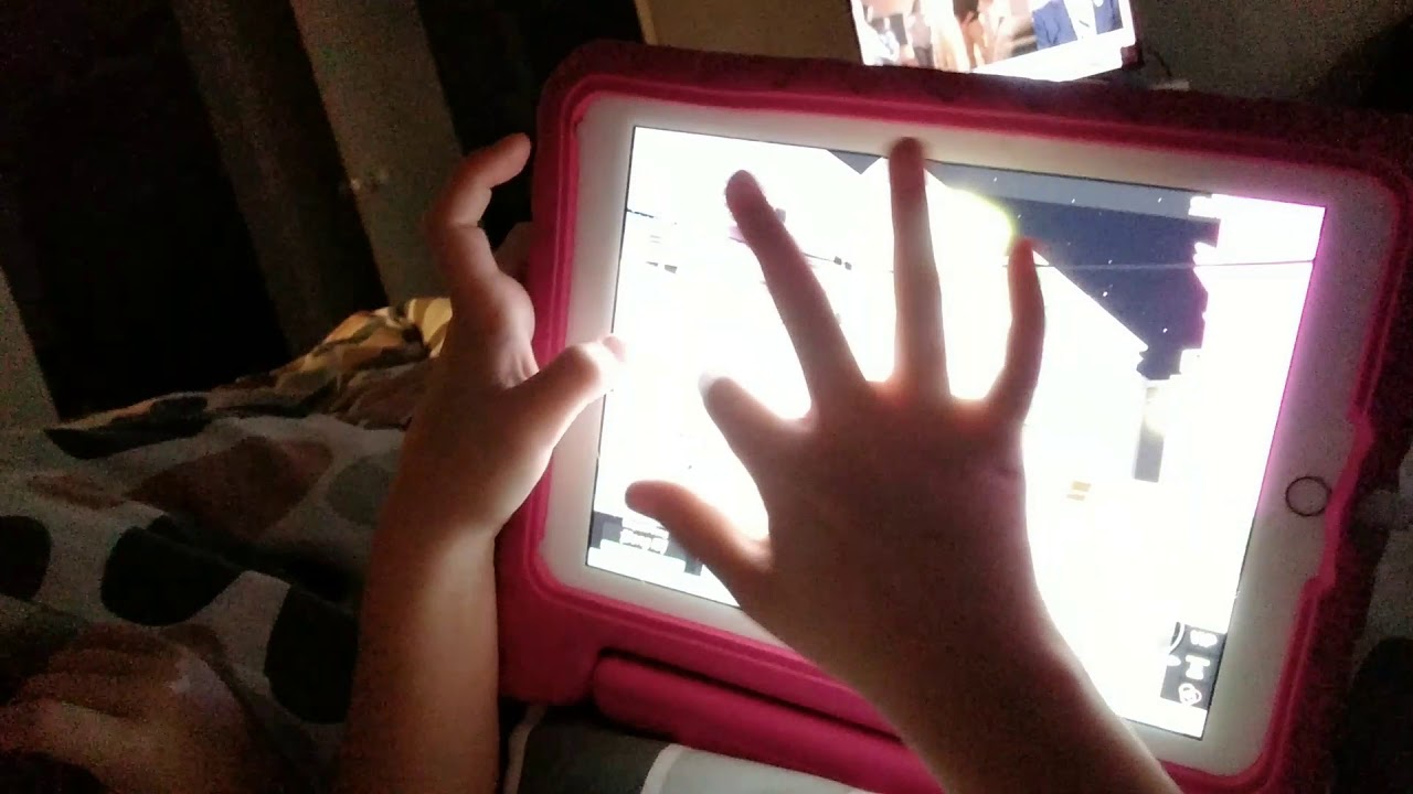 Playing Roblox with some people - YouTube