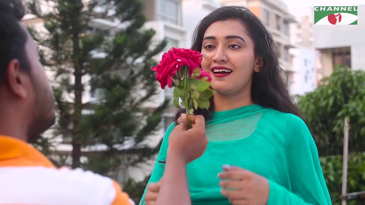 যেভাবে নিচের চেয়েও লম্বা মেয়ে পটিয়ে ফেললো অ্যালেন শুভ্র! Sarwat Azad ...