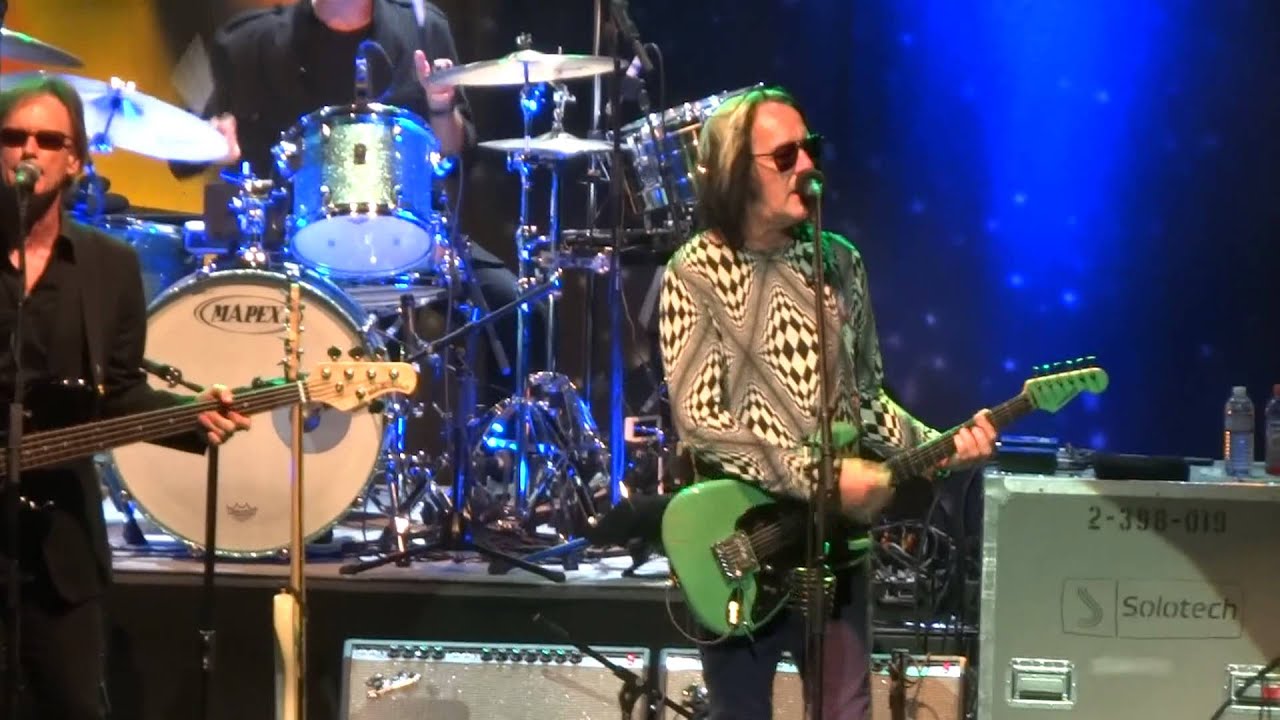 Ringo Starr And His All Starr Band - Evil Ways - YouTube