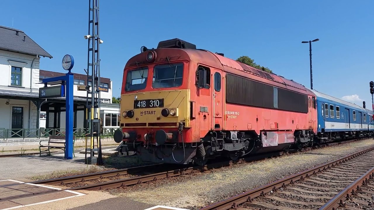 Aankomst MÁV R 19784 uit Balatonfüred op station Tapolca [22-7-2022 ...