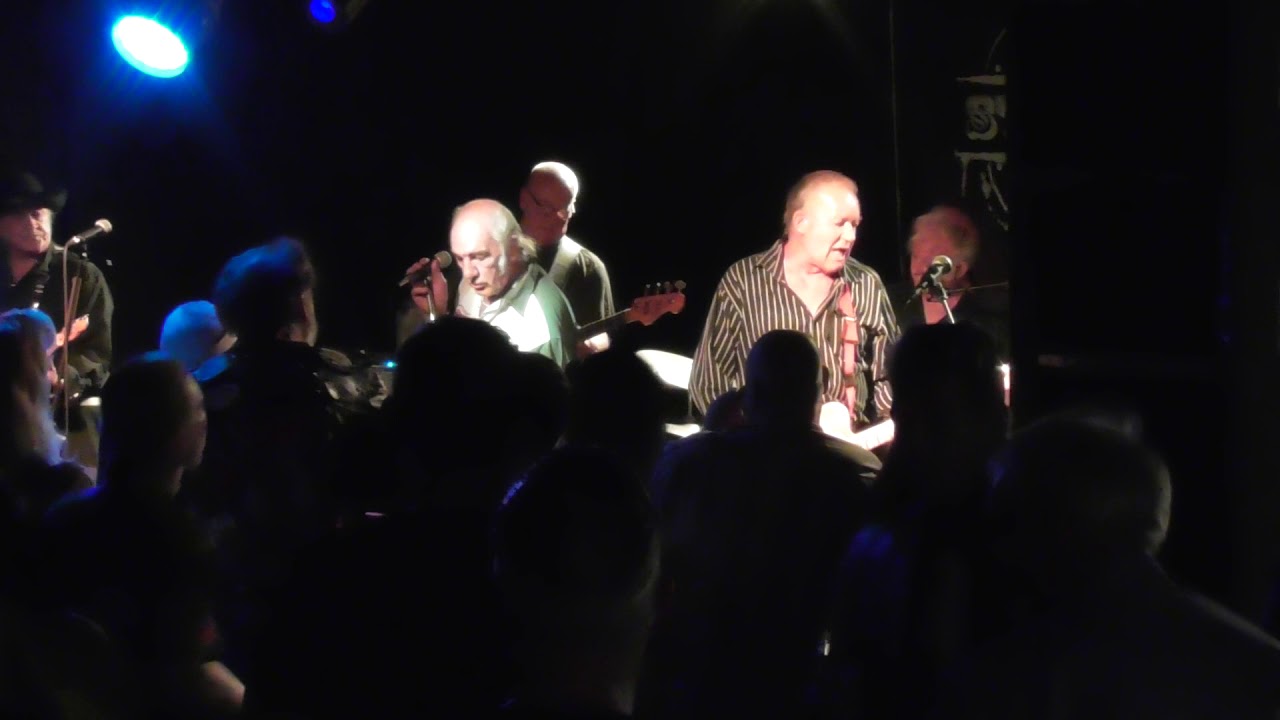 Crazy cavan and the Rhythm rockers 11 - YouTube