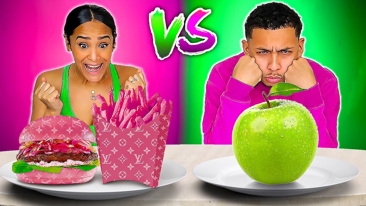 PINK VS GREEN FOOD CHALLENGE - YouTube