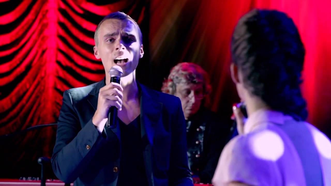 "Es mīlu, tu zini" mūz.Zigmars Liepiņš,vārdi Kaspars Dimiters,dzied ...