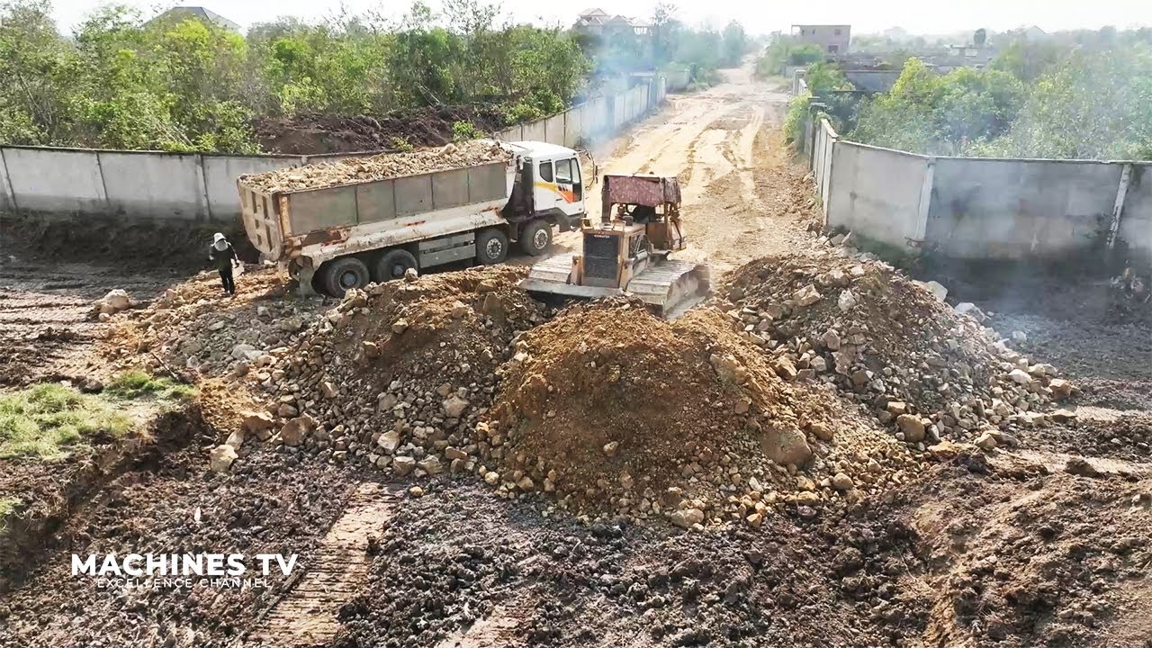 New Update Road Foundation Building Technique Skills Bulldozer Operator ...