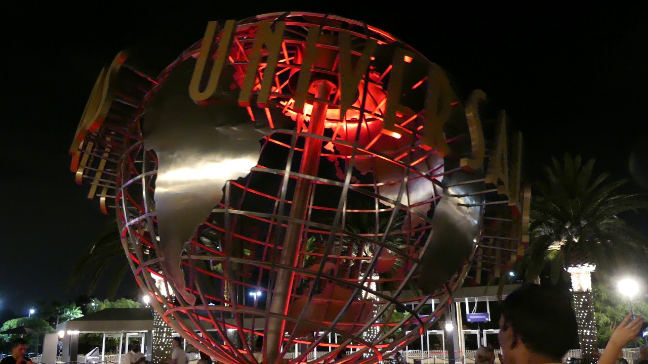 Universal studios Hollywood - closing end of day - YouTube