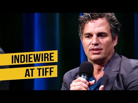 Mark Ruffalo Interview: TIFF 2014 (Researching His Role in "Foxcatcher ...