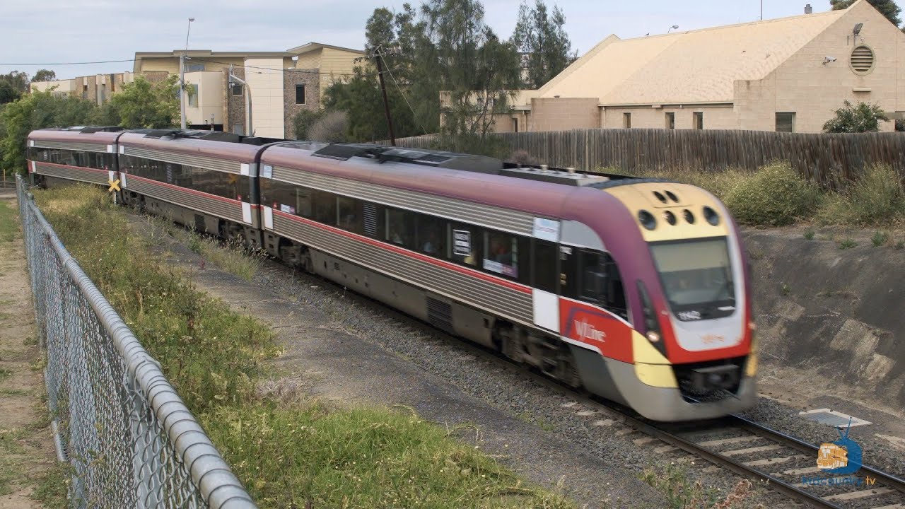 V/Locity Trains in Geelong - YouTube