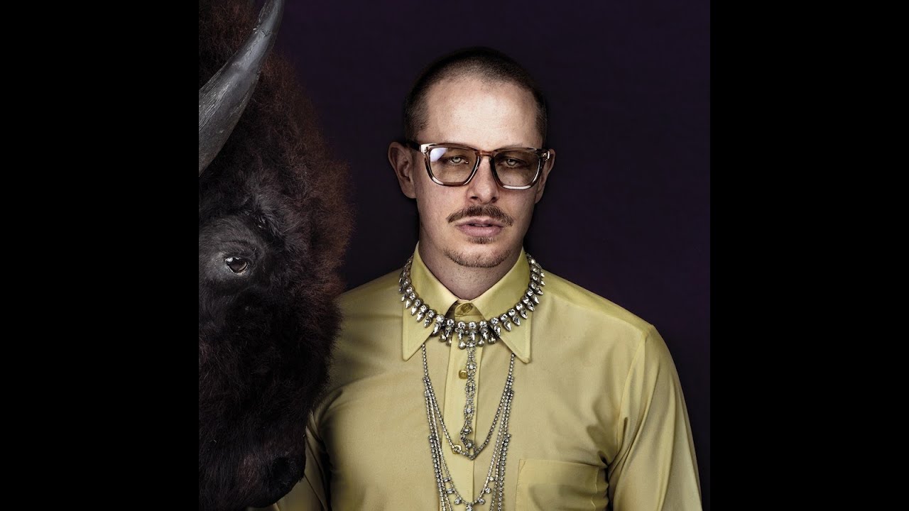 Prof - Bar Breaker (Dousta Remix) - YouTube