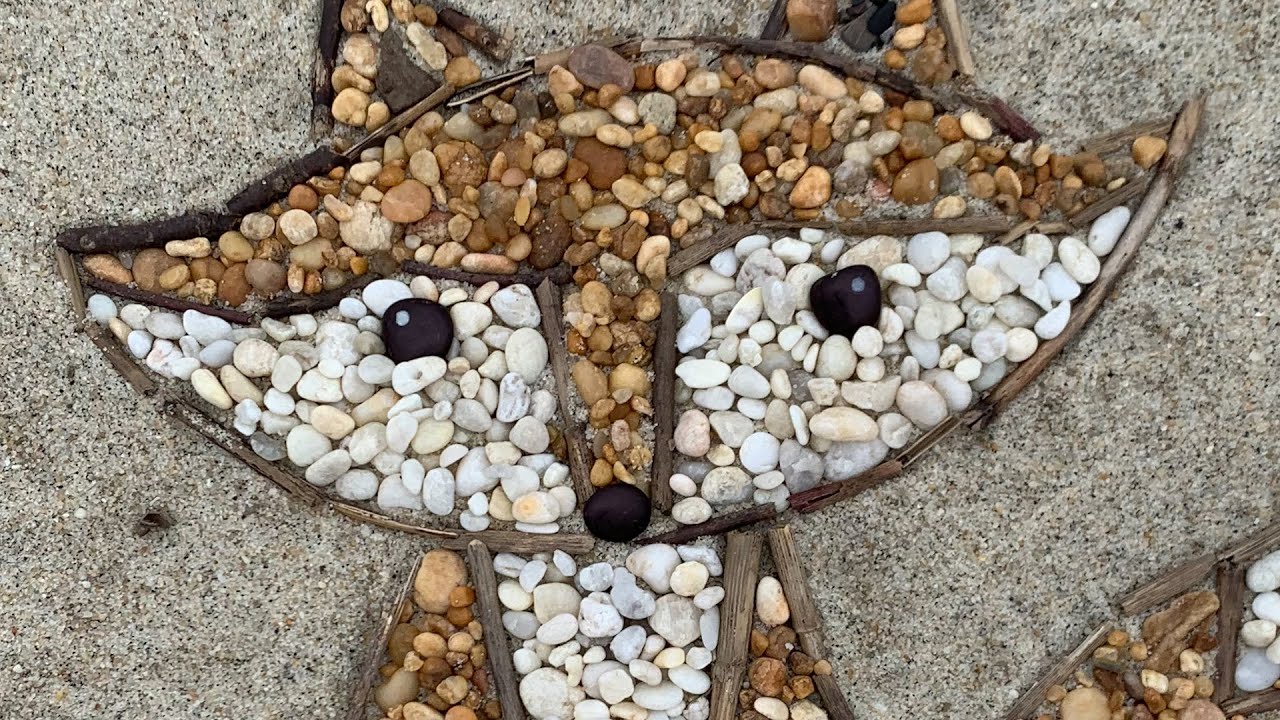 Art made from pebbles at the Jersey Shore is like therapy for this ...