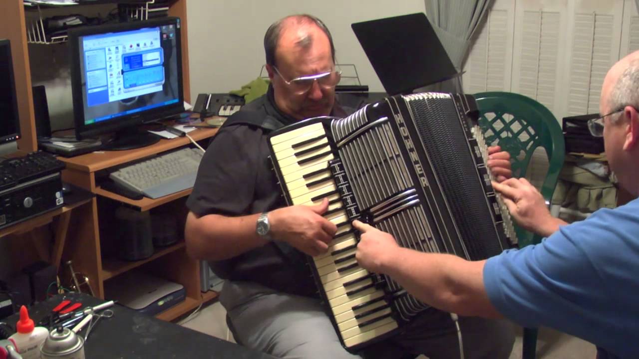 Sweet Georgia Brown - Mike Borelli - Hohner Morino VI - YouTube