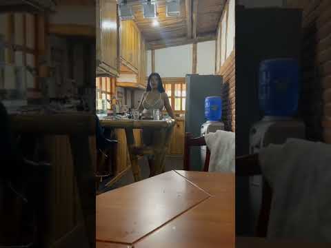 Alejandra quiroz at home 🏡