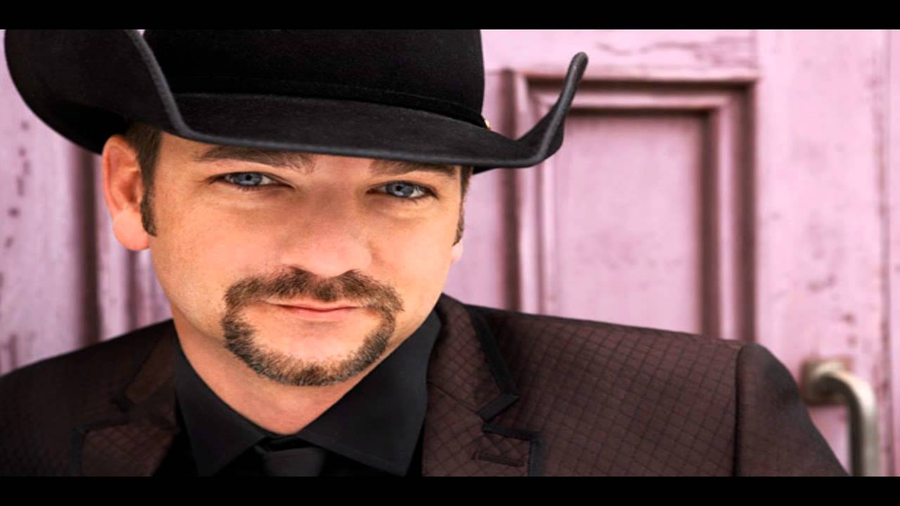 Craig Cambell- Keep Them Kisses Comin - YouTube