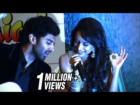Aditya Roy Kapur And Shraddha Kapoor Live Performance!- Aashiqui 2