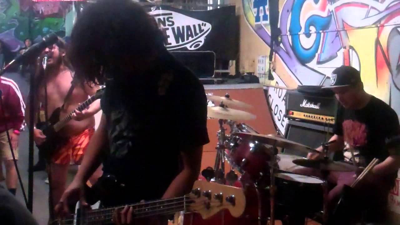 Bacha Bazi band - YouTube