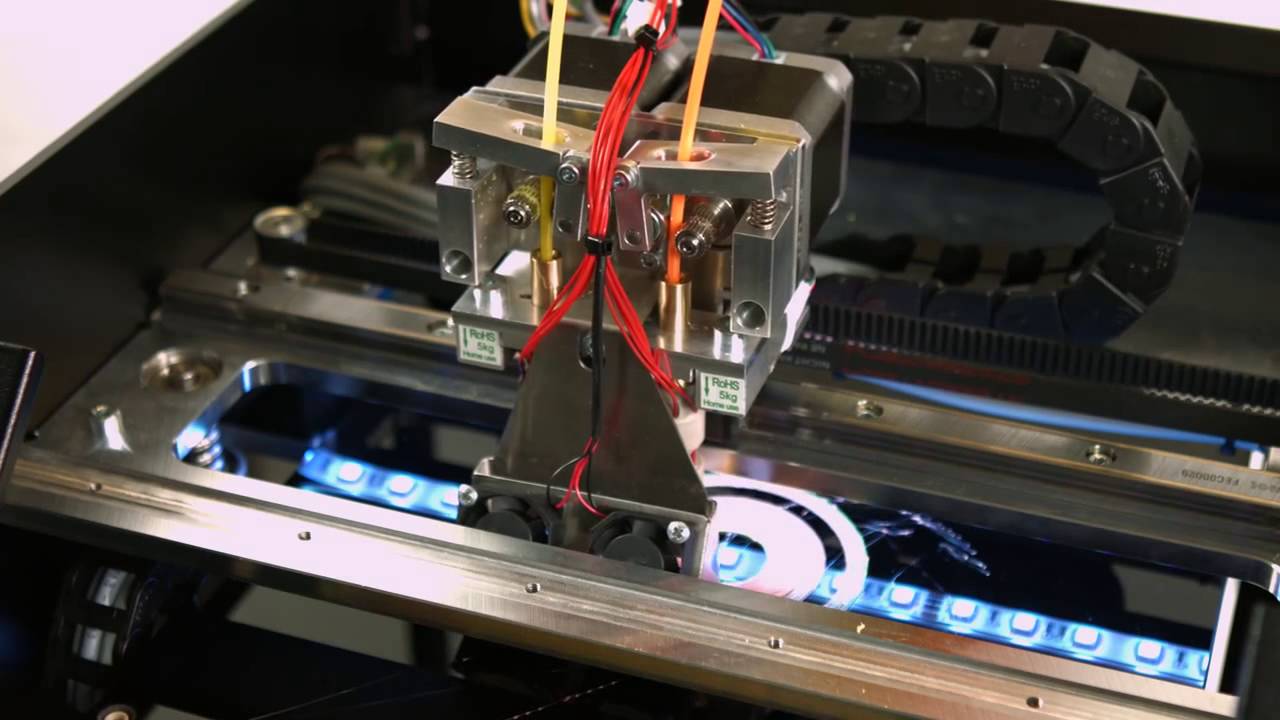 Renkforce RF 2000 3D Drucker Produktvideo - YouTube