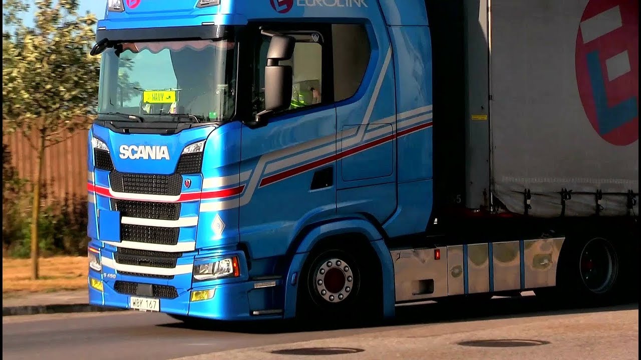 Scania V8 Trucks Today (9) S450, S500 ,R520 Wide load - YouTube