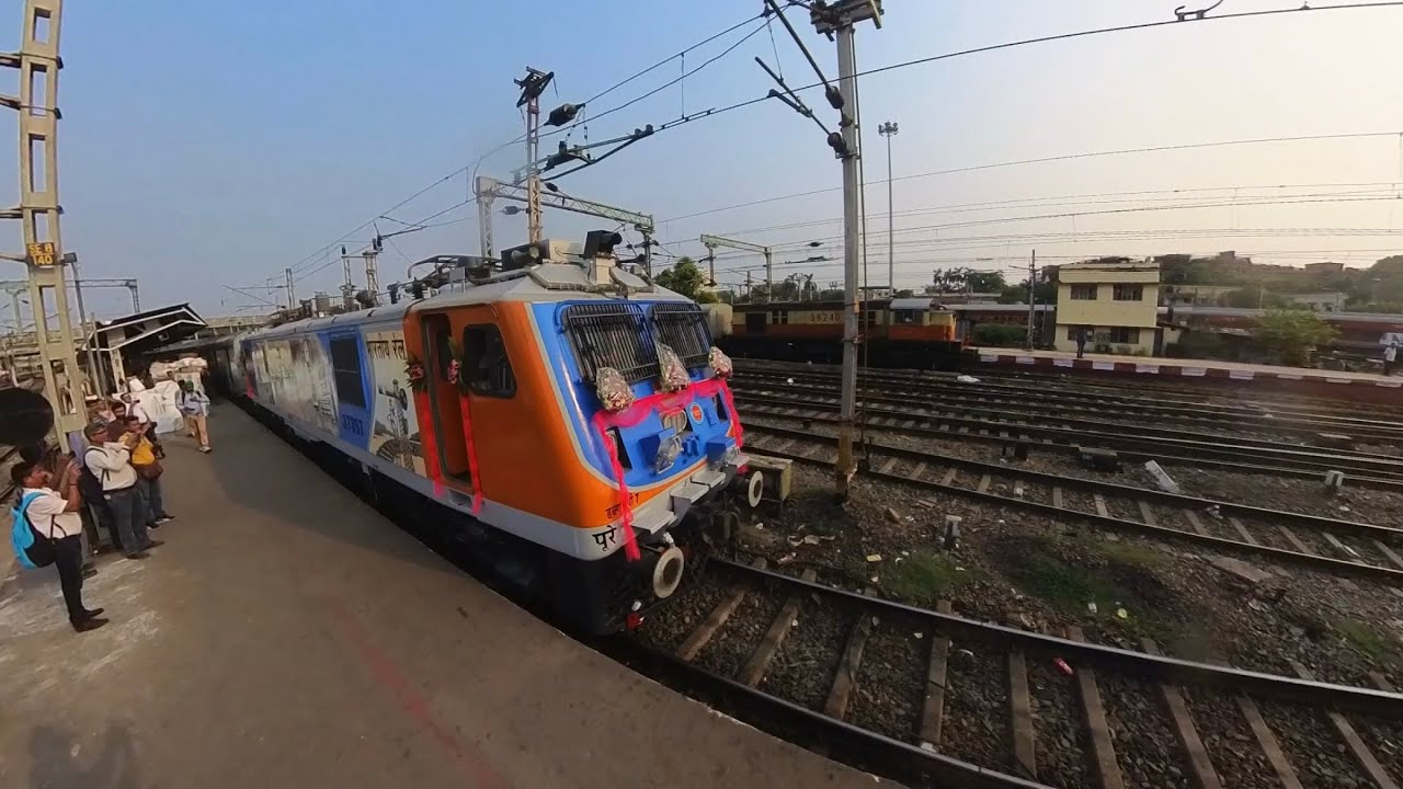 Howrah Division 100 years celebration : Special Decorated Locomotive ...