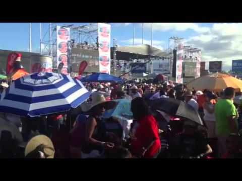 Por todas partes-Orq. La Terrifica -canta Hector Triciche - YouTube