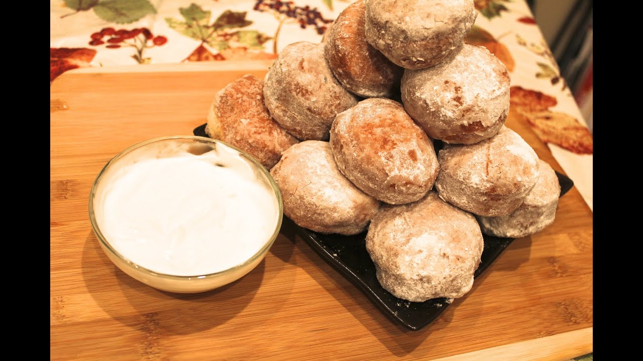 Best donuts in the world!!! Fluffy Romanian donuts (Romanian) | Gogosi ...