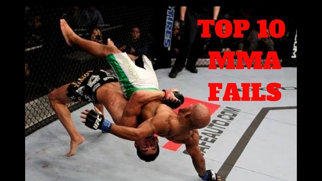 Awkward and funny moments in MMA UFC - YouTube
