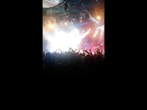 Opus Magni live