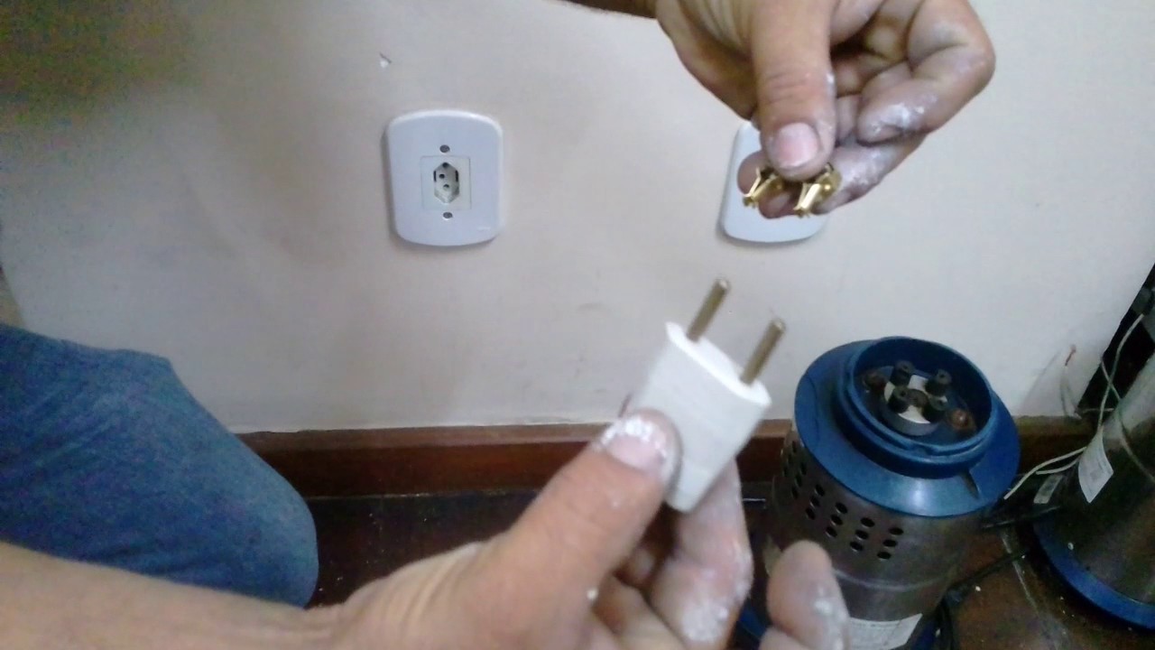 Tomada aquecendo. - YouTube