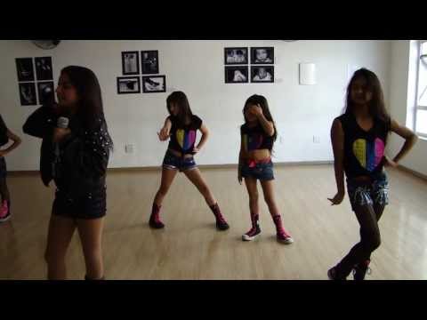 MC ANITTA SHOW DAS PODEROSAS COVER OFICIAL