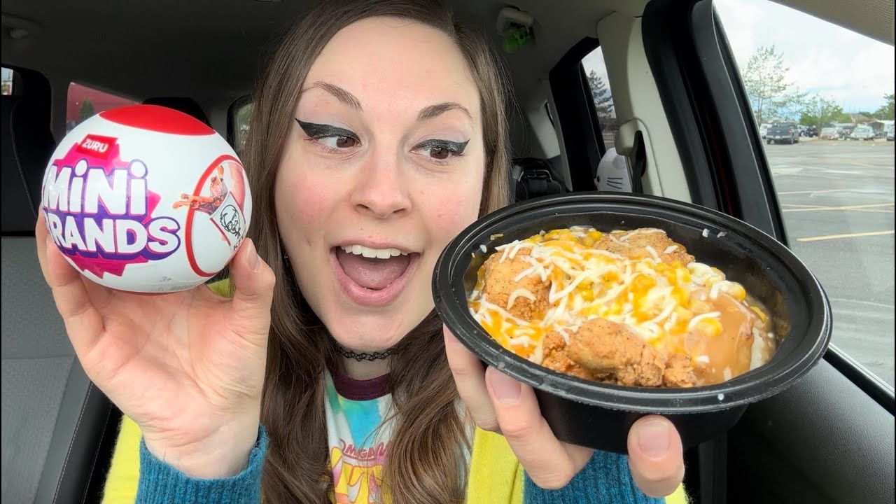 KFC Mukbang | Famous Bowl - YouTube
